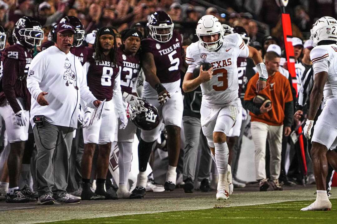 Texas football QB Quinn Ewers to throw at NFL combine