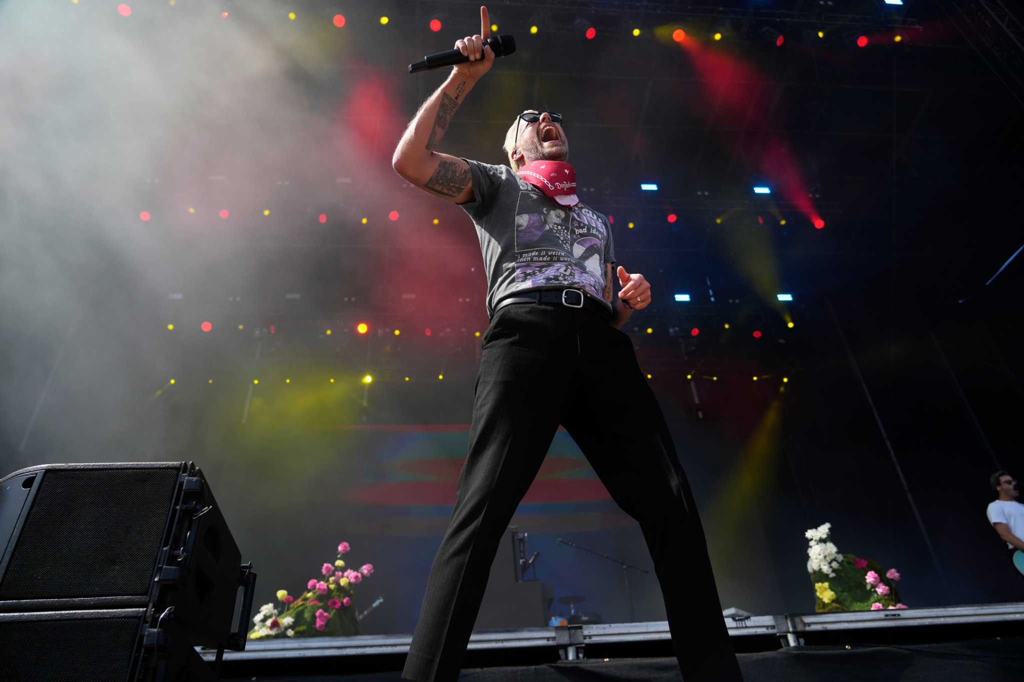 Dua Lipa? Reneé Rapp? Who to see at ACL Fest Saturday: An hourly ...