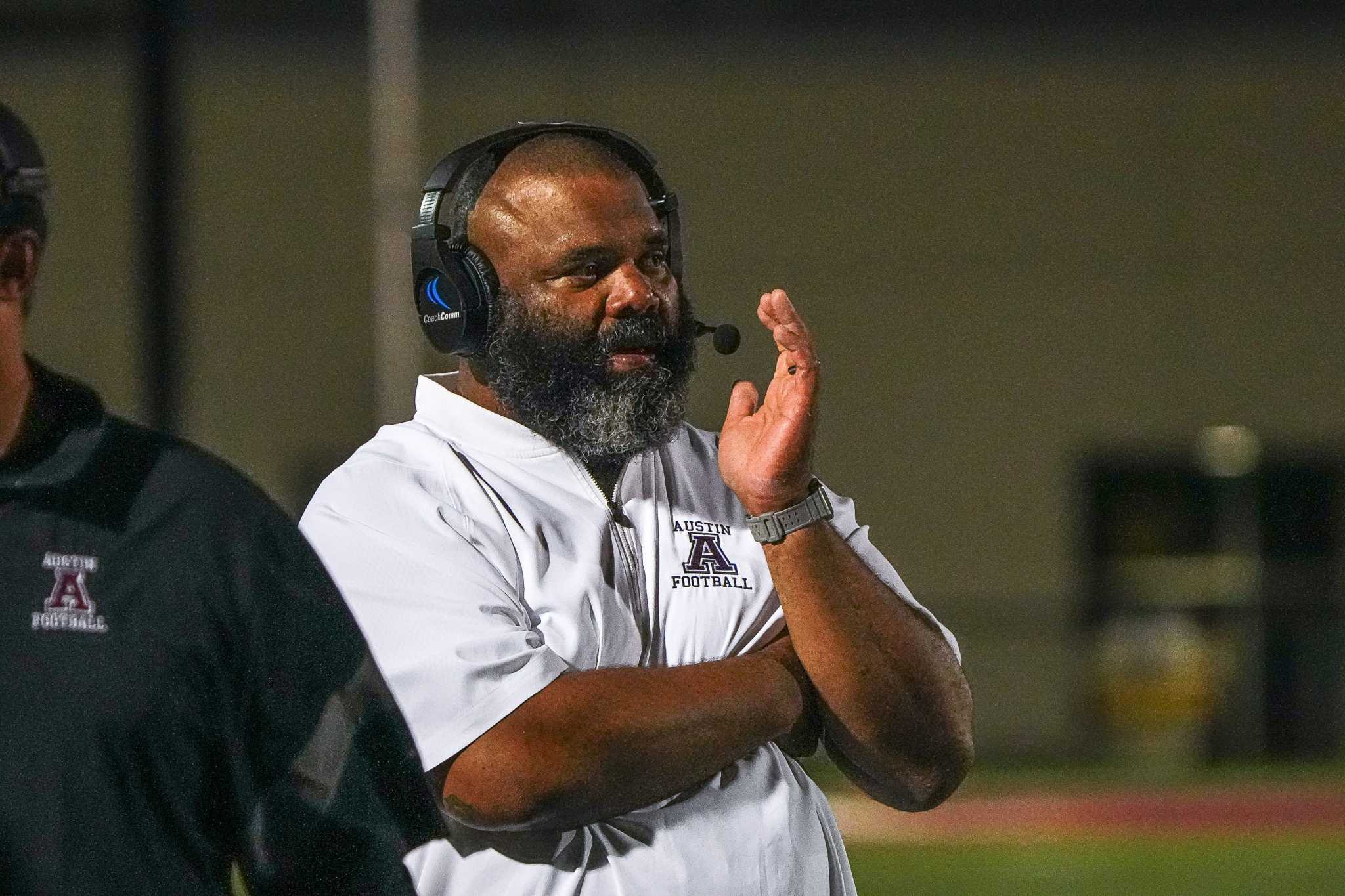 Texas high school football: Austin High's Bernard Riley steps down