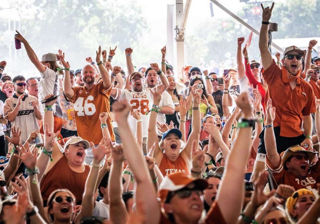 Official ACL Fest 2025 lineup is here: Doechii, Sabrina Carpenter, The ...