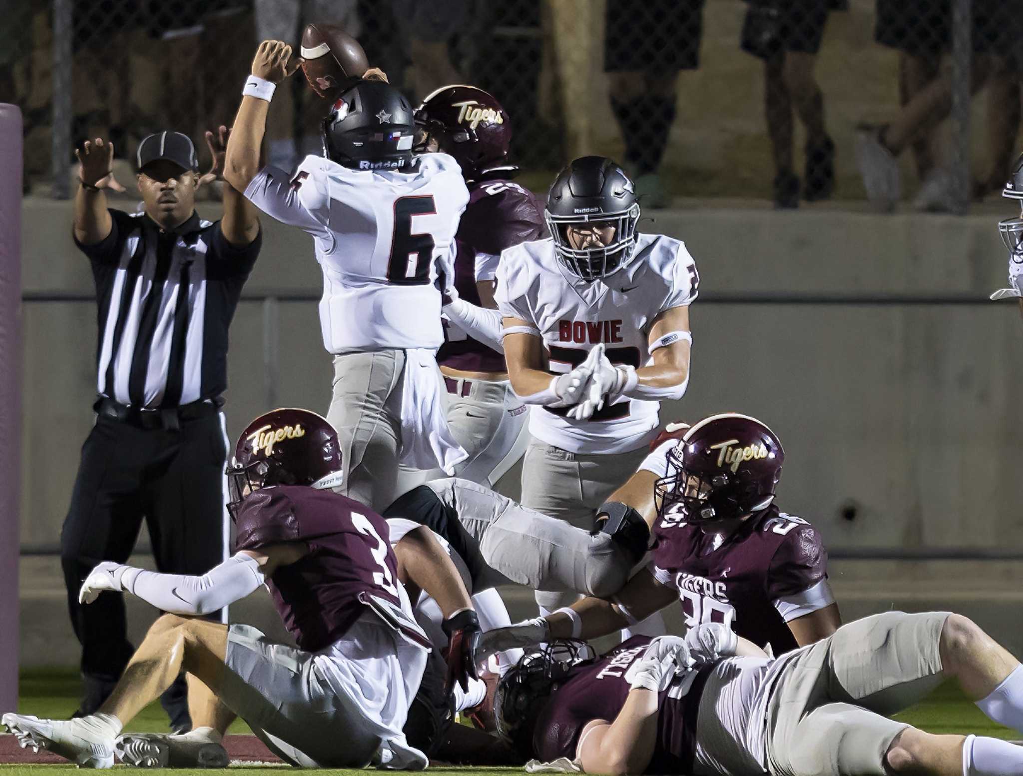 Photos: Dripping Springs vs. Bowie football