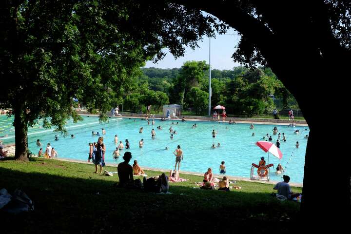 Austin's Deep Eddy Pool to close temporarily for repairs: What to know