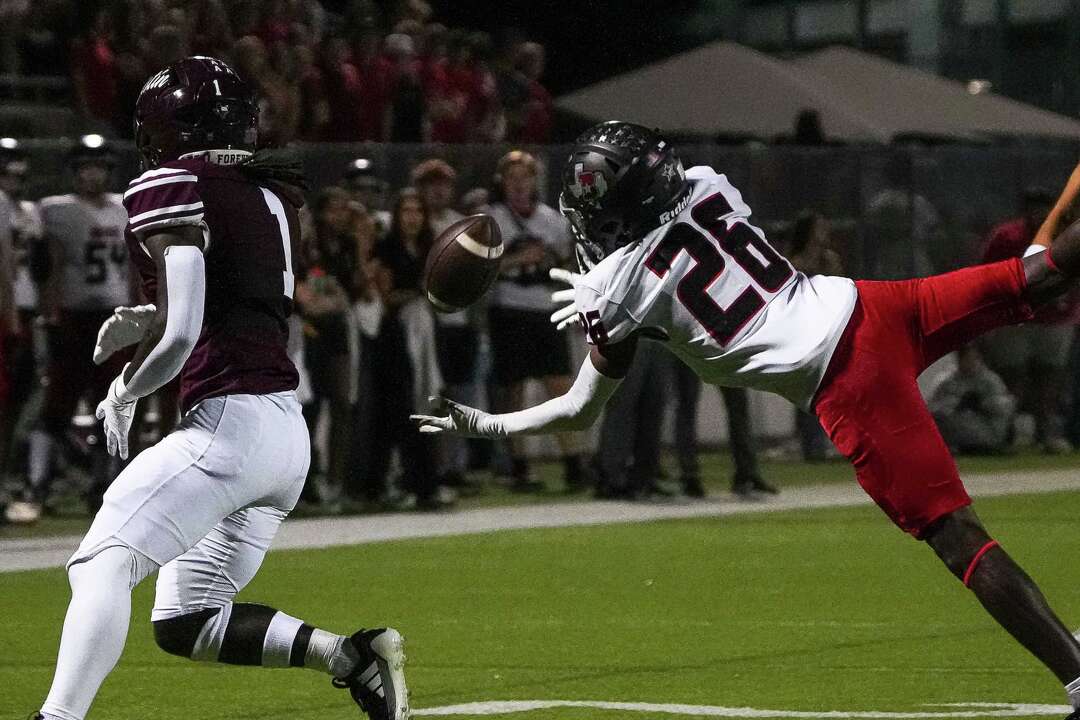 Austin High beats Bowie to earn first playoff trip since 2020 season