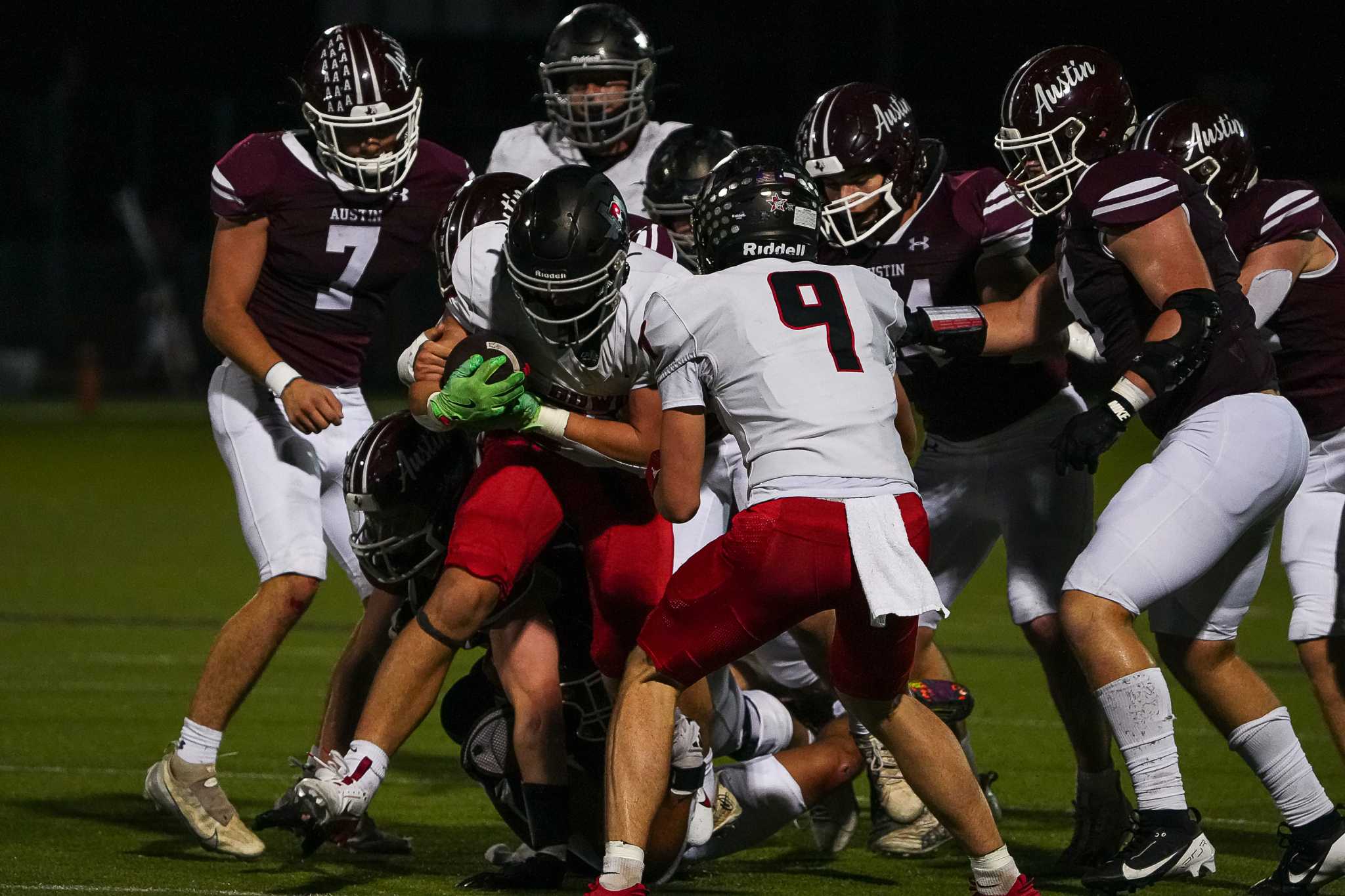 High school football: Bowie RB Rhys Moreno named player of the week