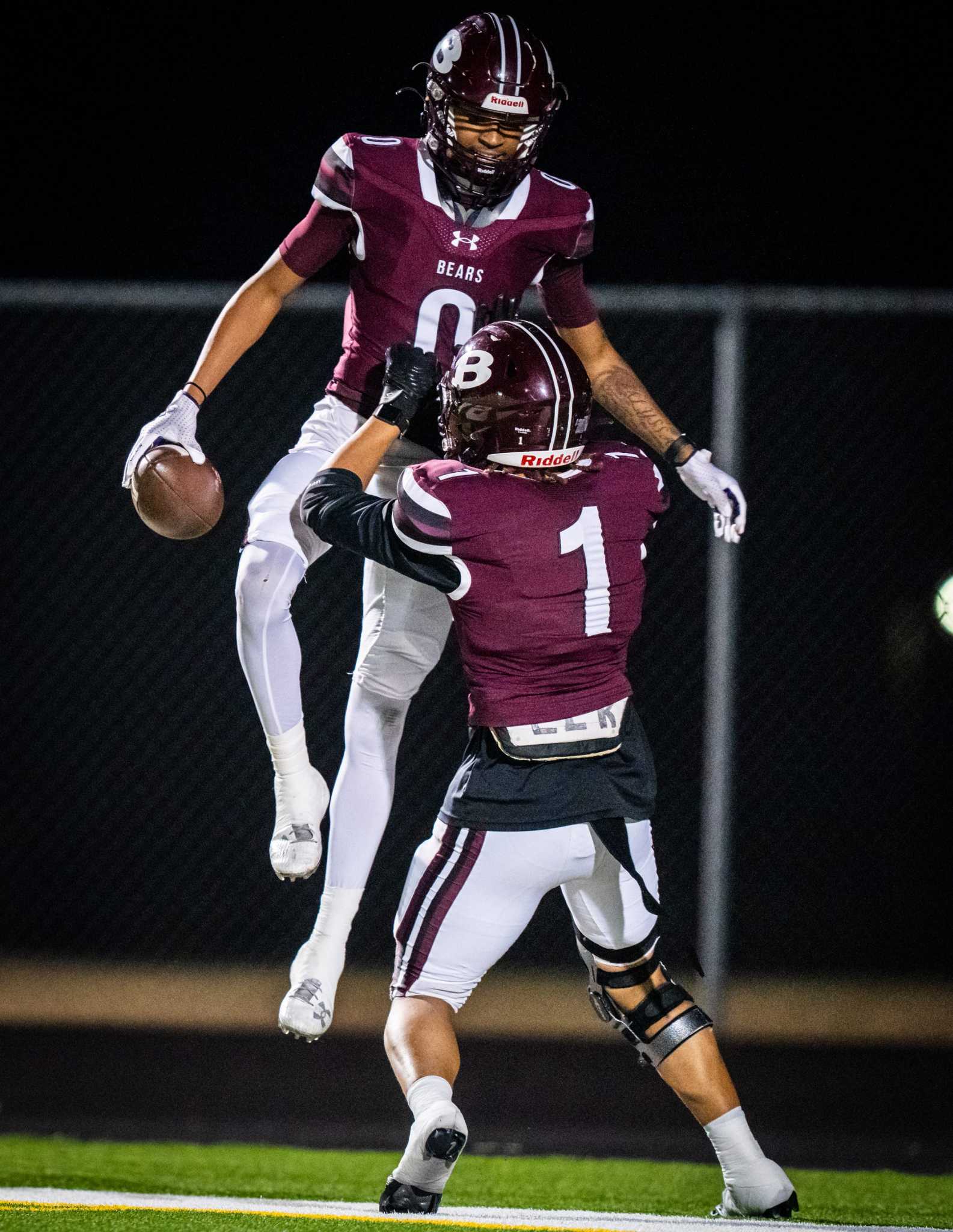 Bastrop beats Liberty Hill to win district title