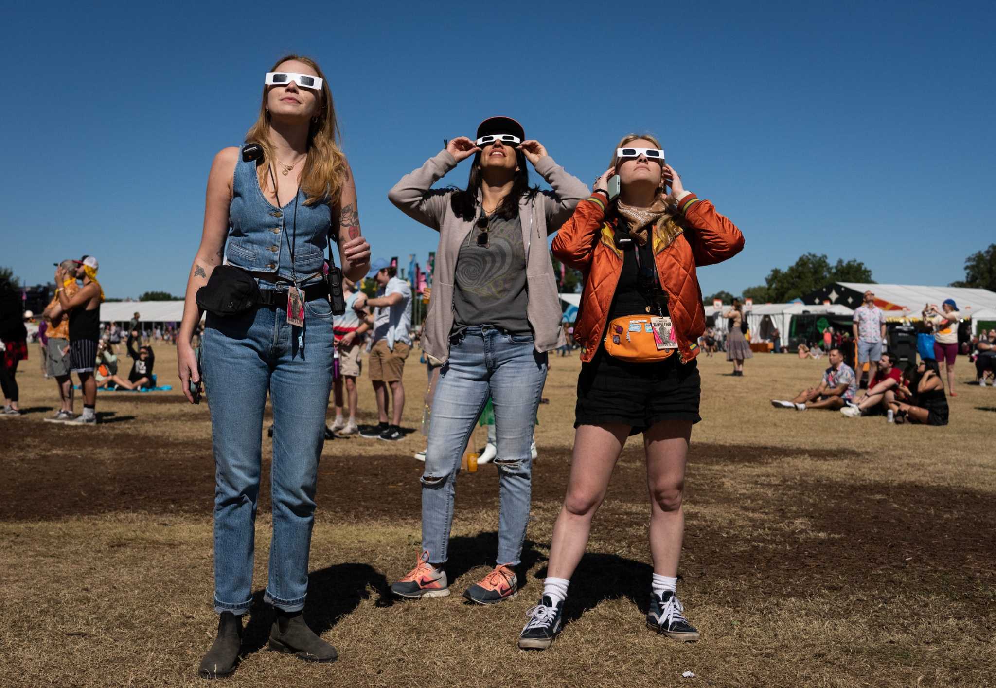 'Ring of Fire' solar eclipse photos at ACL Fest 2023 Weekend Two