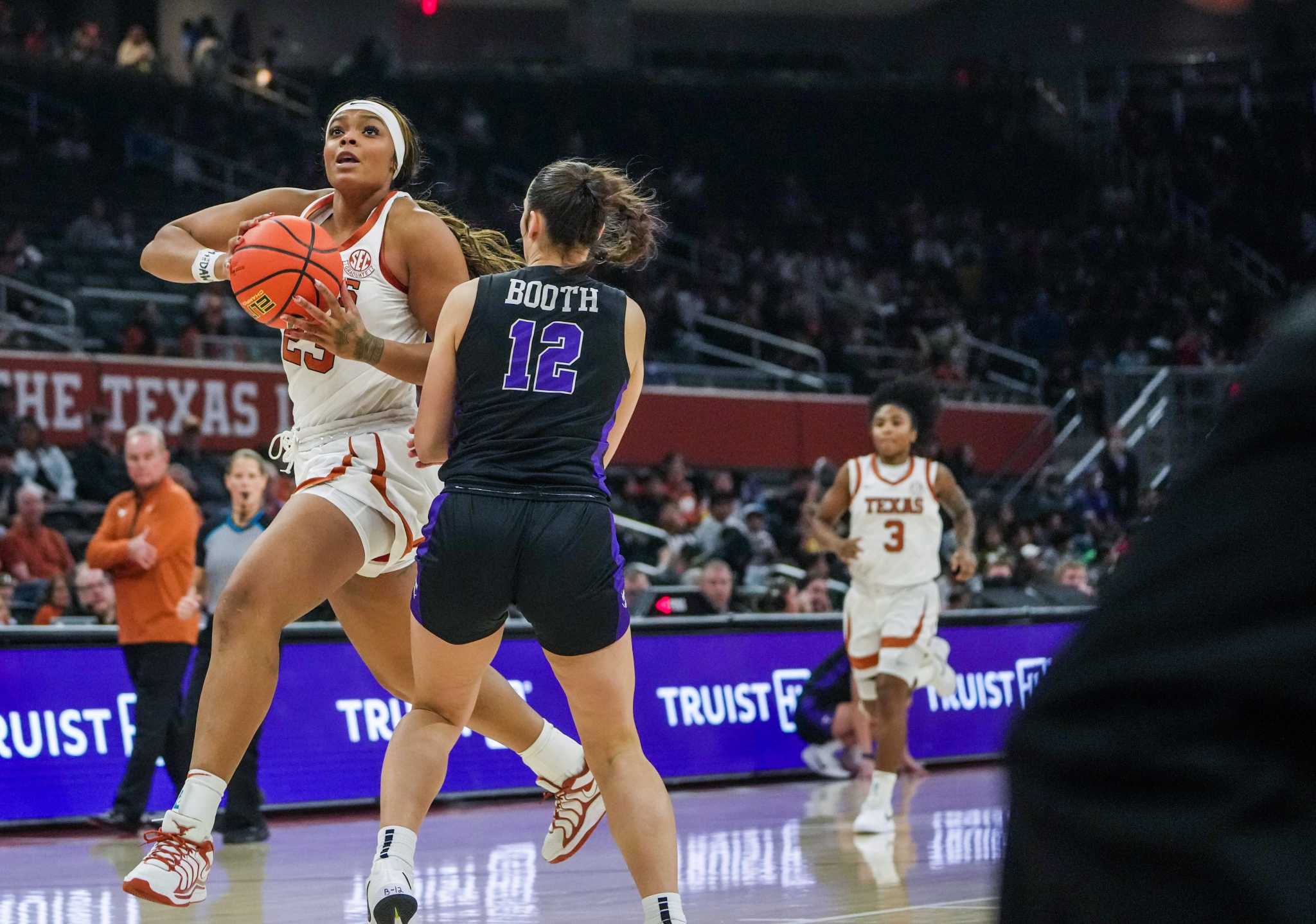 Aaliyah Moore's basketball comeback won't happen with Texas Longhorns