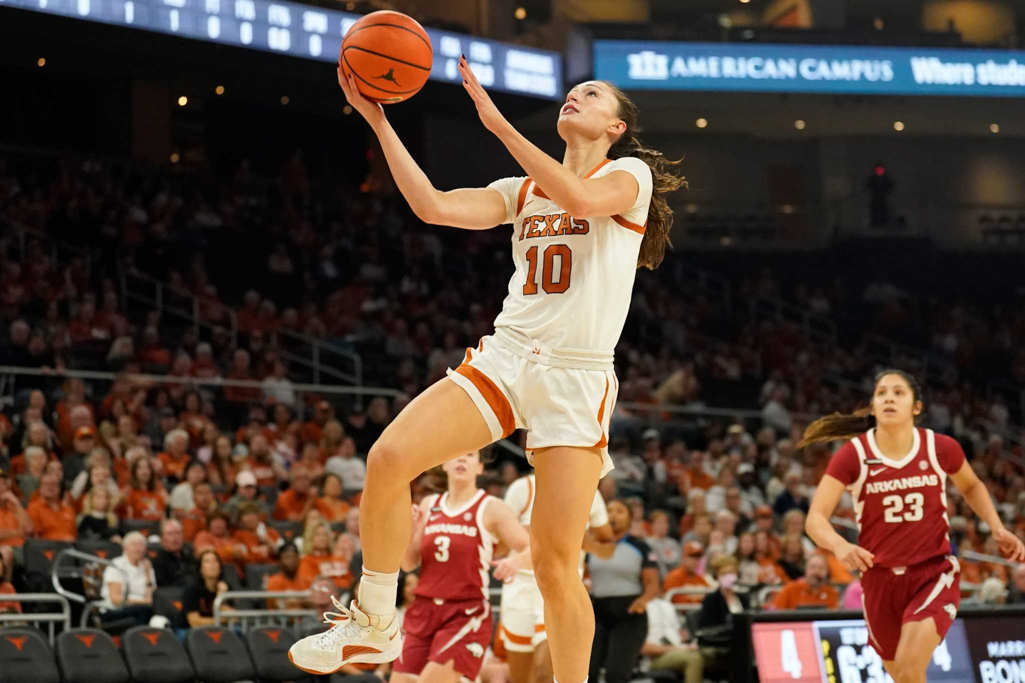 Texas women's basketball: Shay Holle hits career milestone in win over ...