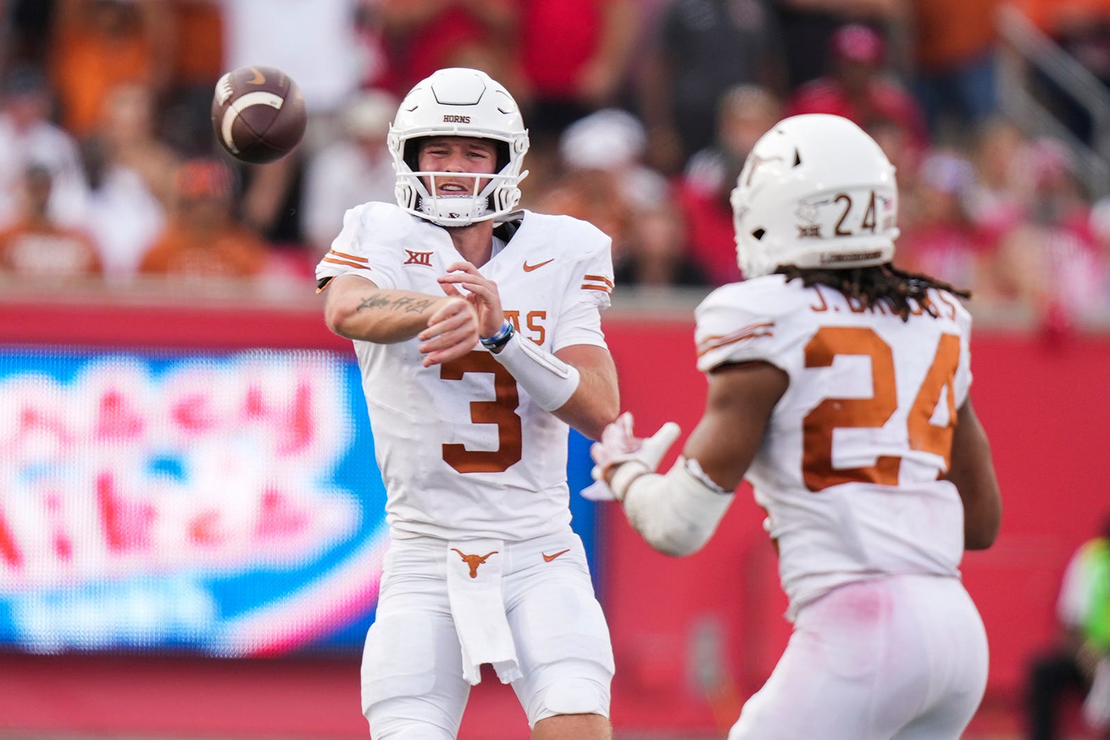 Here's where UT ranks among schools generating the most in NIL value