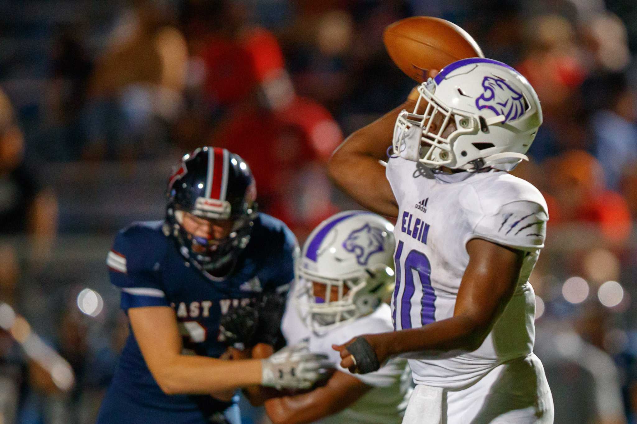 Photos: East View 42, Elgin 35 - Quinton-Jackson, Huerta power Patriots ...