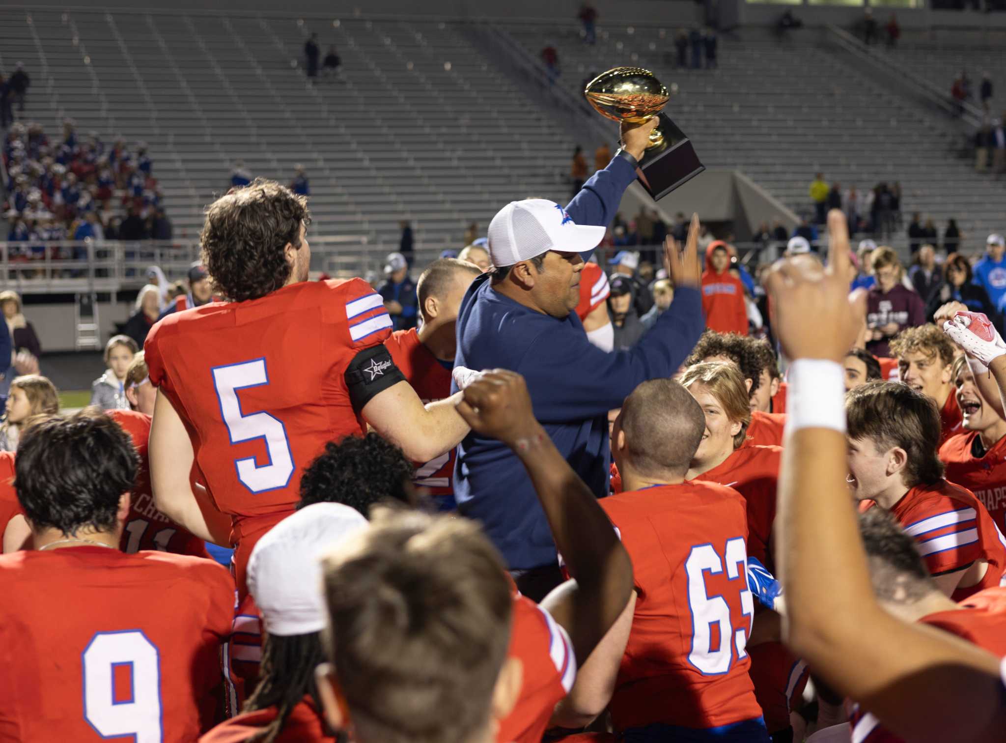 UIL Texas high school football playoff pairings, schedules and times ...