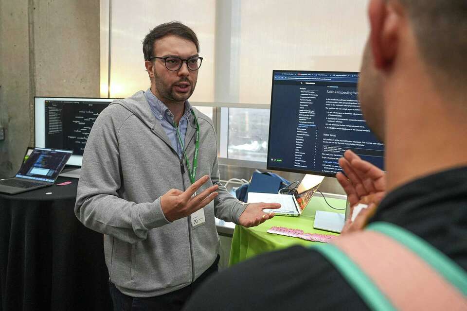 Meta hosts Llama Hackathon in Austin: 'AI has more potential'
