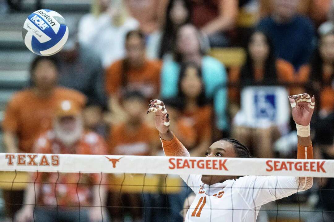 Texas volleyball vs Tennessee: Longhorns sweep Vols, but Kentucky wins ...