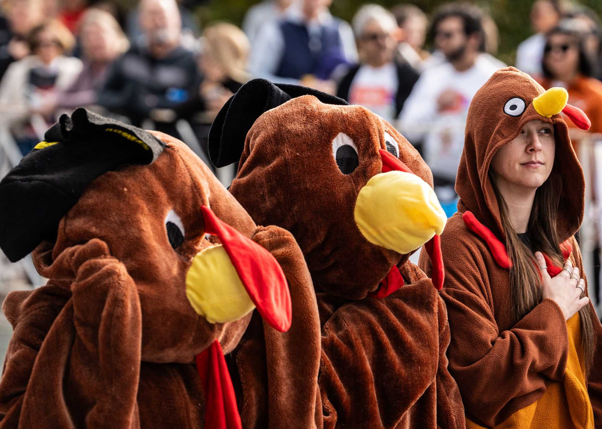 Where to find smoked or fried Thanksgiving turkeys in Austin in 2025