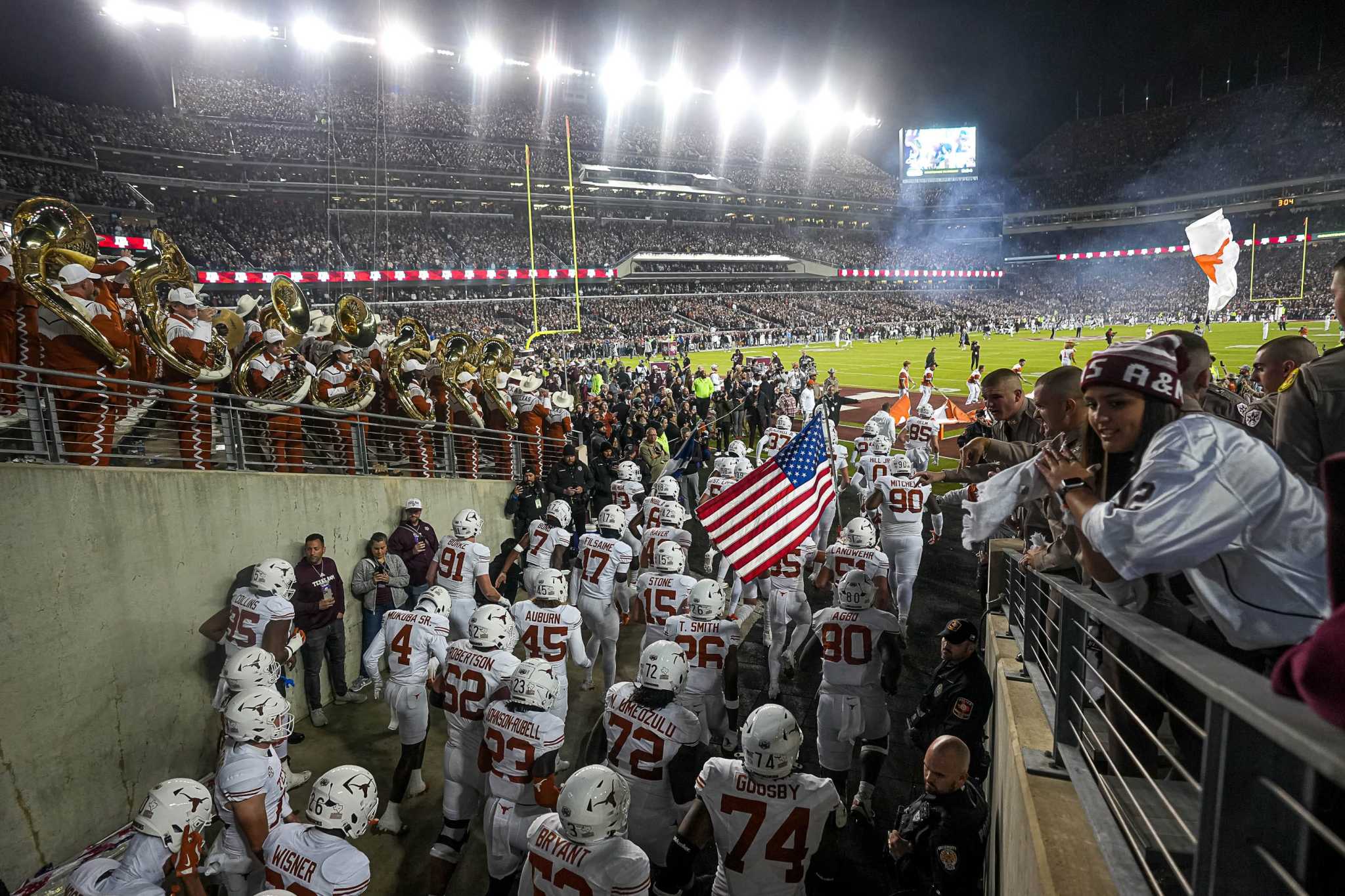 Texas football's 2025 schedule: Trips to Georgia, Ohio State on tap