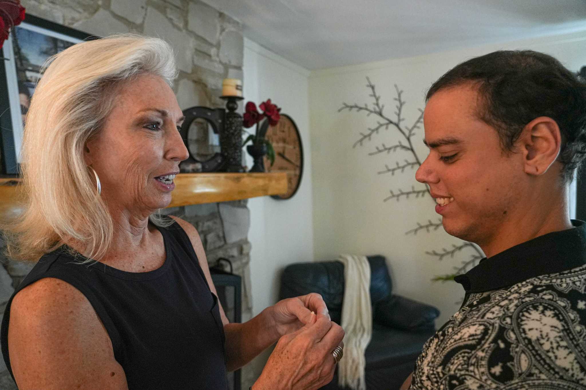 Austin twin with cerebral palsy wants to be a rock star