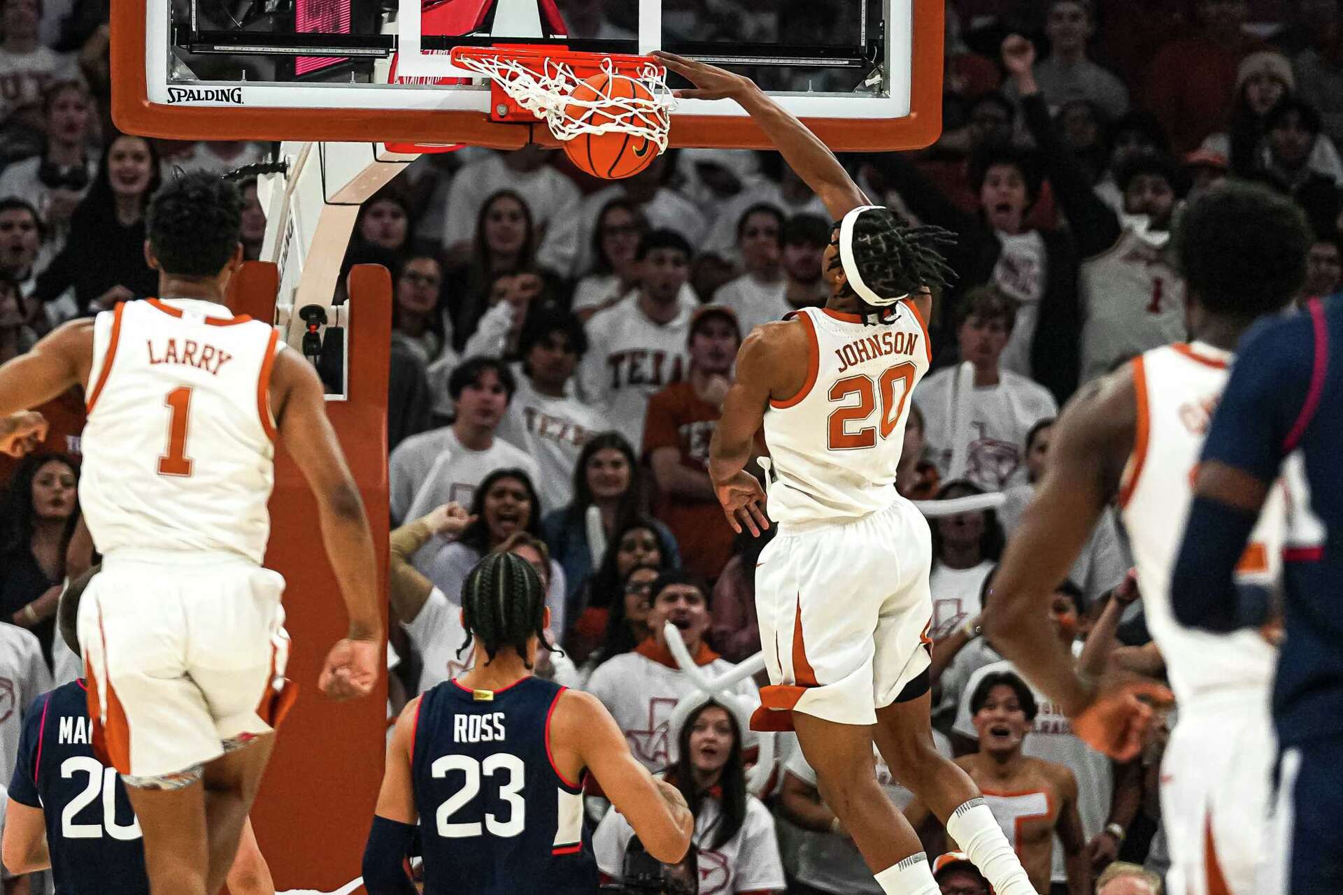 NBA draft: Tre Johnson declares after 1 season with Texas