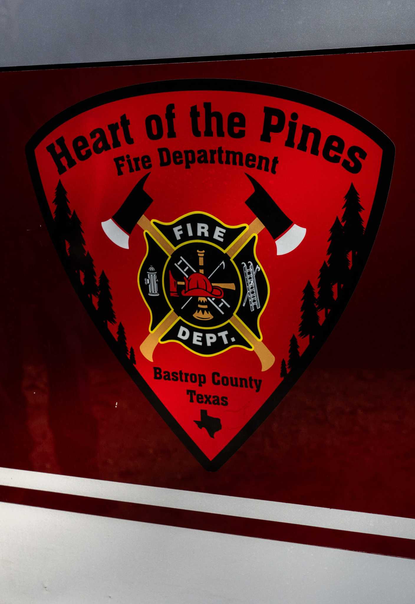 Fire burns near Bastrop State Park amid burn ban, red flag warning
