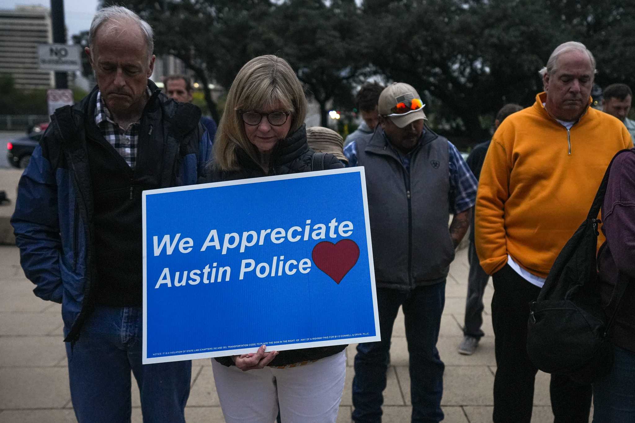 Austin mourns fallen police officer Jorge Pastore at vigil Sunday
