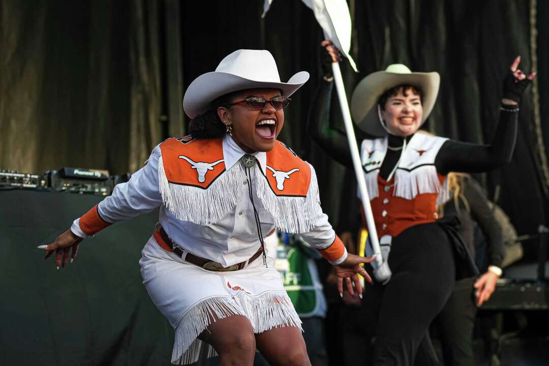 Texas football: 3 things to know about Steve Sarkisian's contract