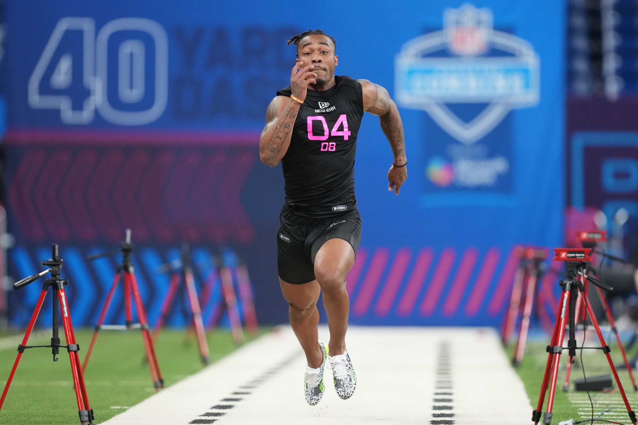 2025 NFL mock drafts: Where DB Jahdae Barron lands
