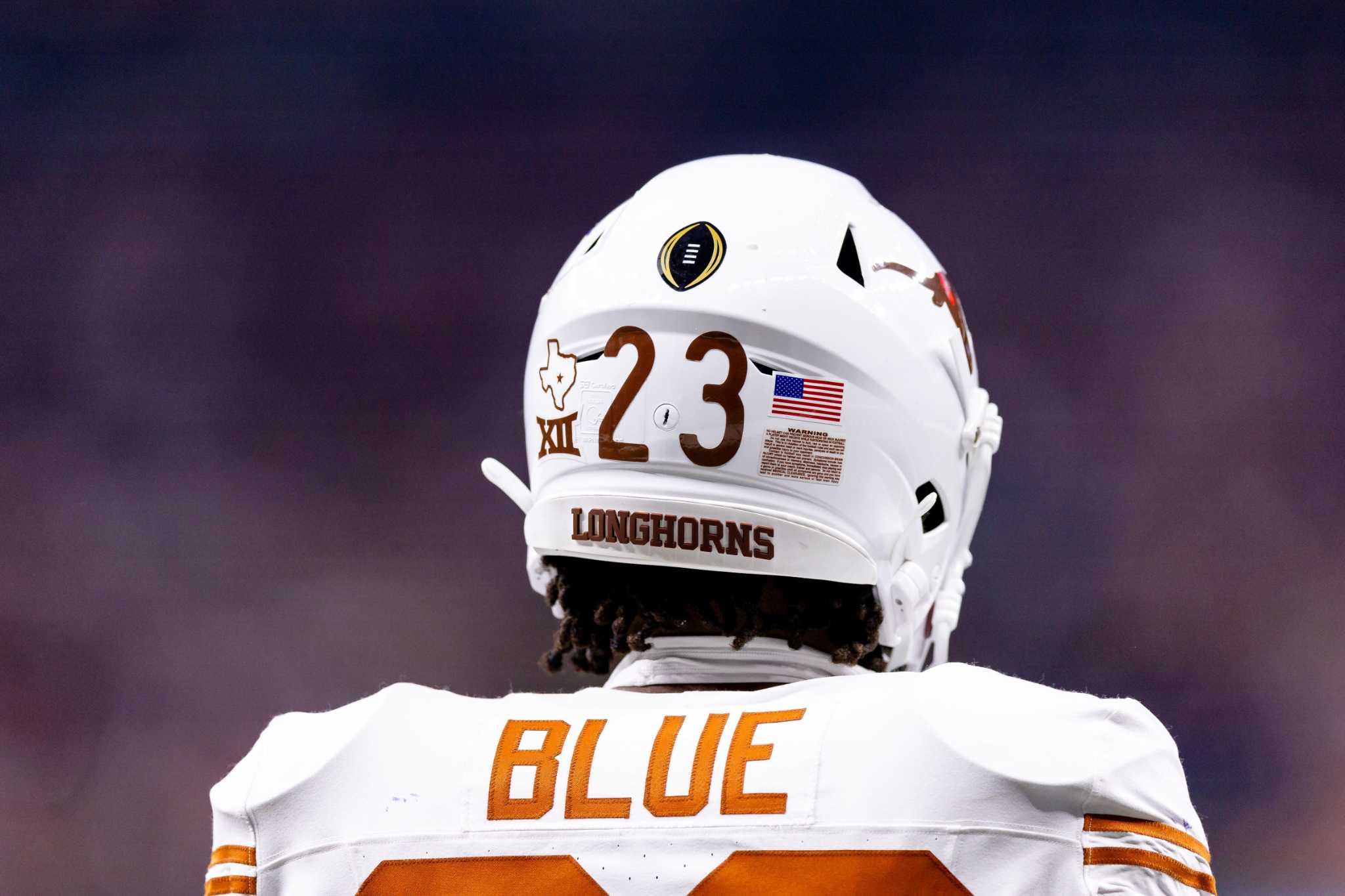 Jaydon Blue photos: Texas football RB through the years