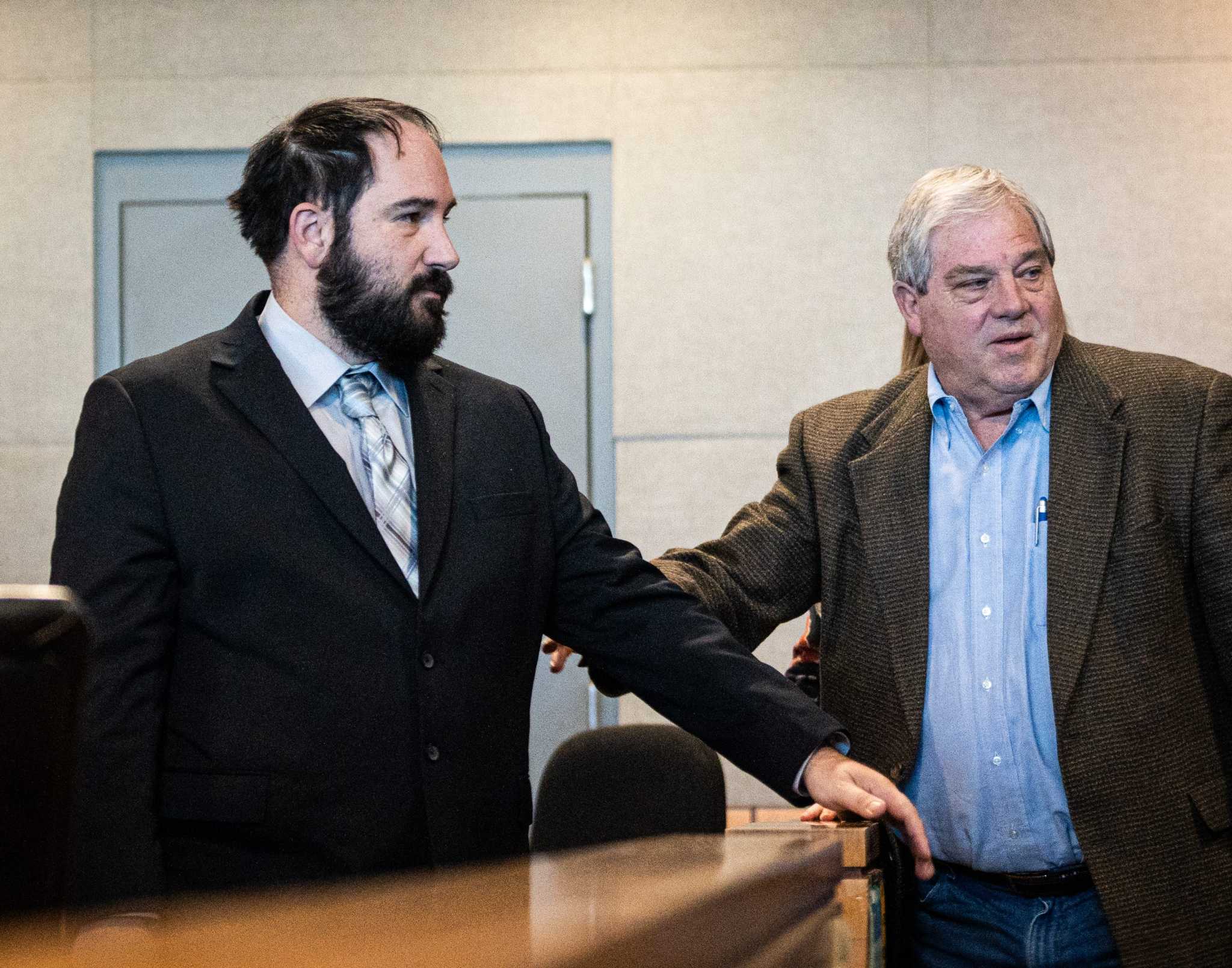 Judge delays decision on whether to dismiss deadly conduct charge ...