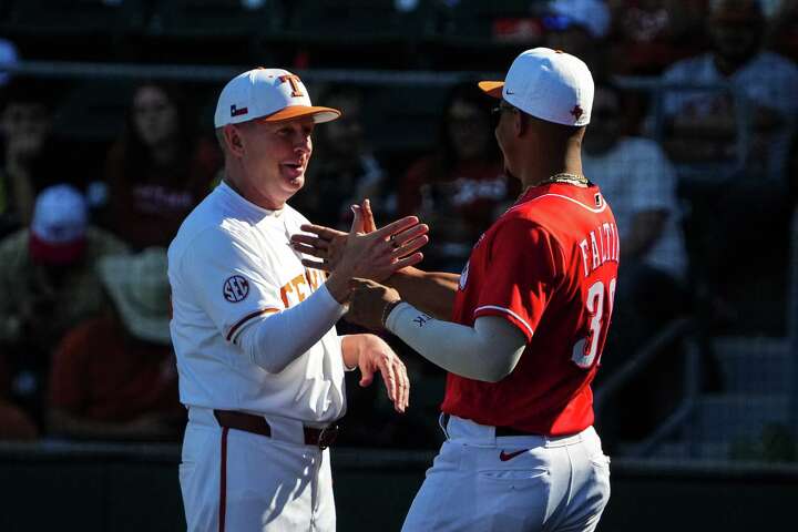 Golden: Jim Schlossnagle plots Texas baseball's ascent after A&M exit