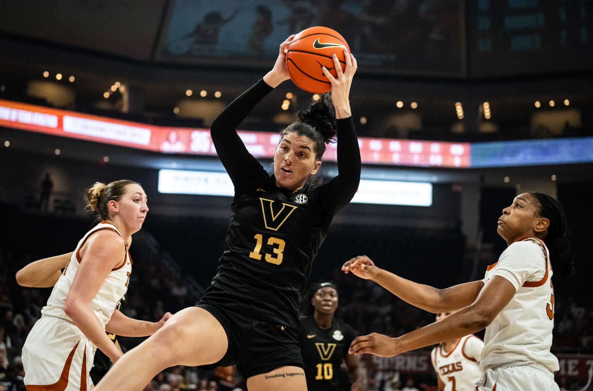 Texas basketball vs Vanderbilt: Replay, game score