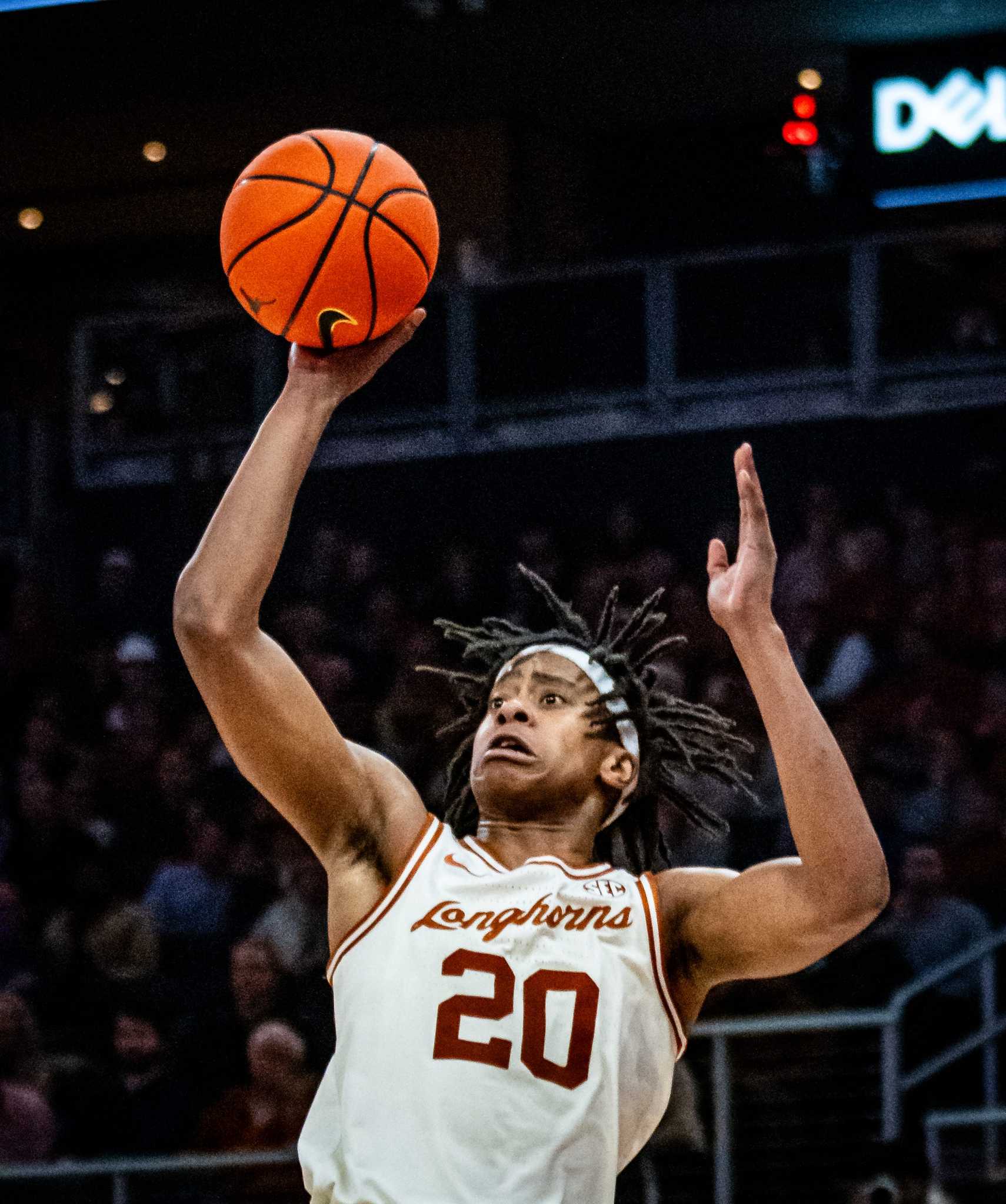 Golden: With latest loss, Texas basketball's tourney takes another hit