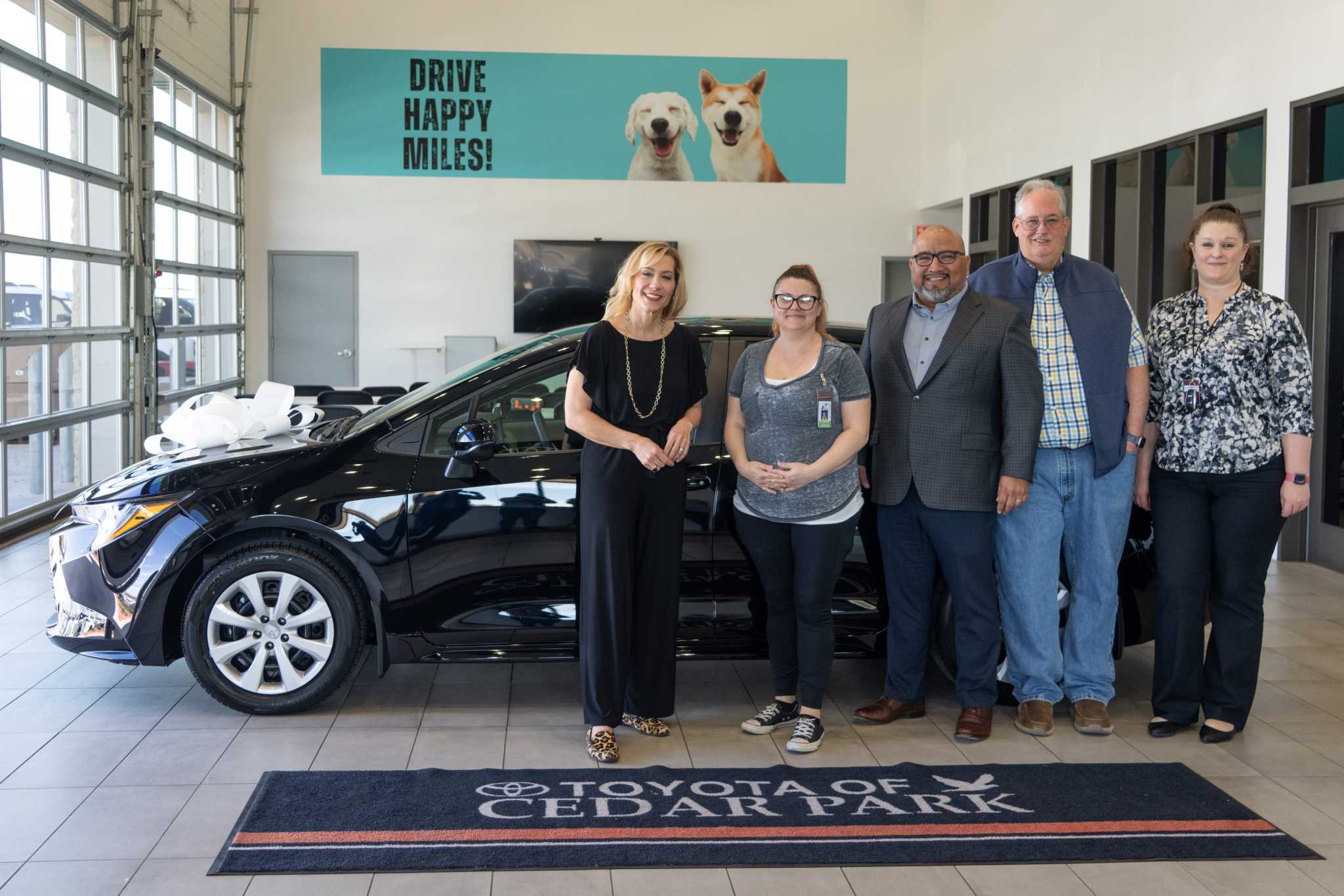 Austin family receives new car from Statesman Season for Caring