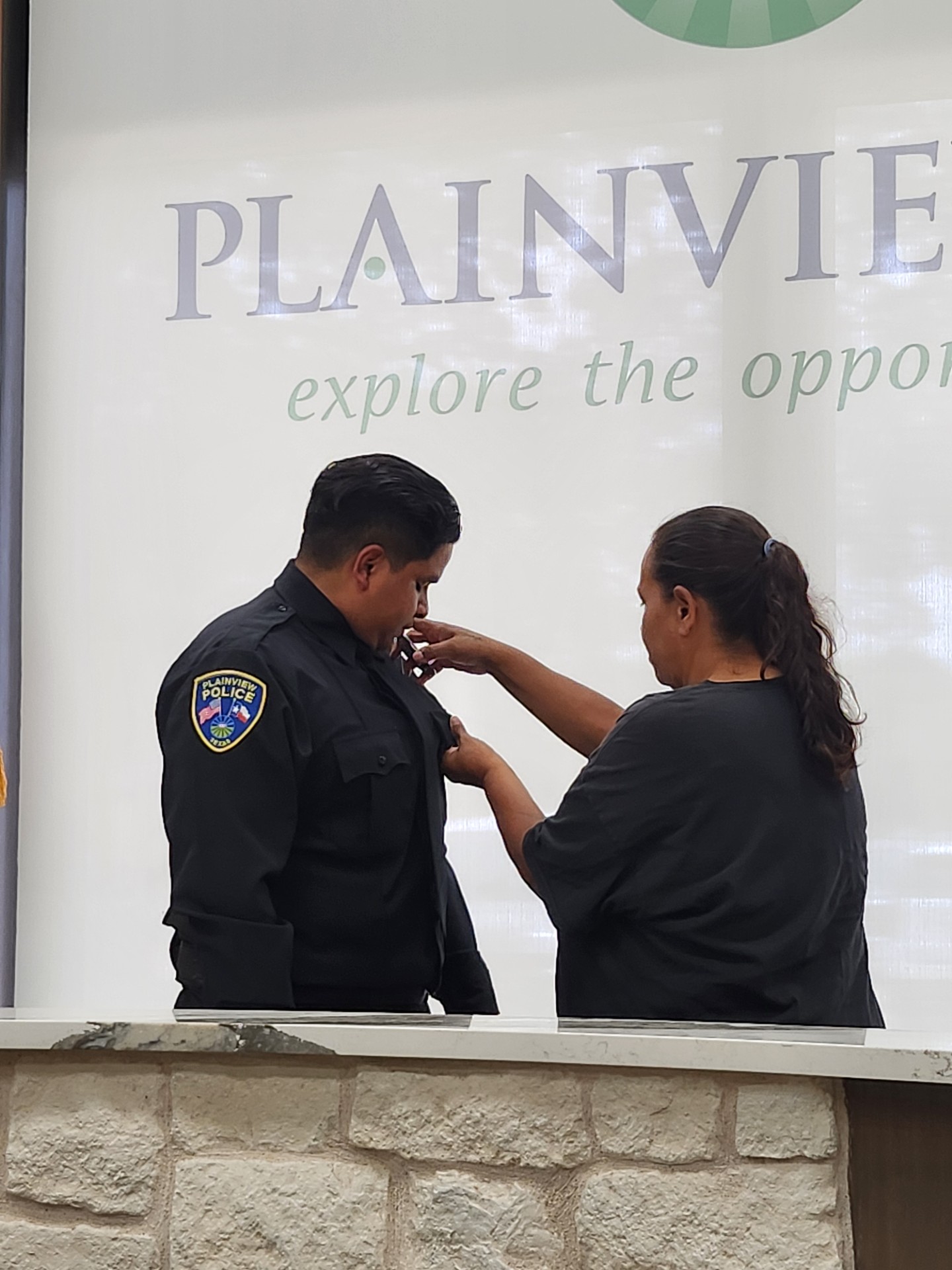 Plainview Police Department swears in 2 new officers