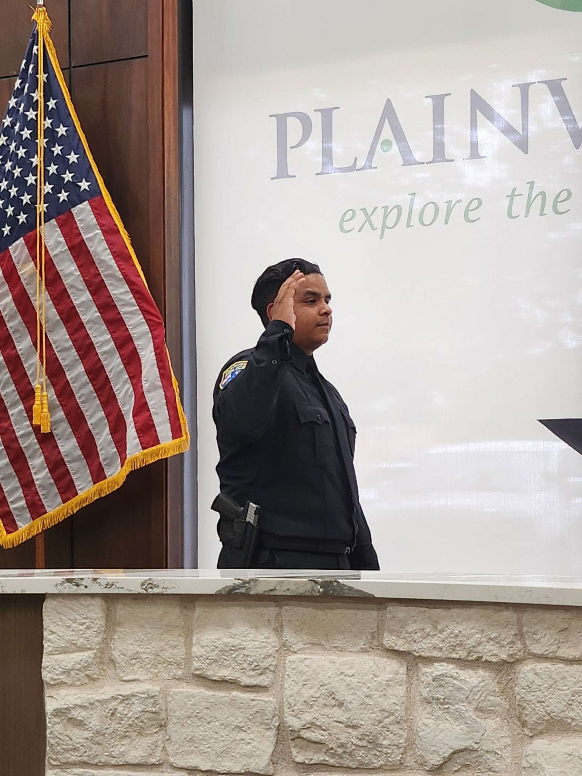 Plainview Police Department swears in 2 new officers