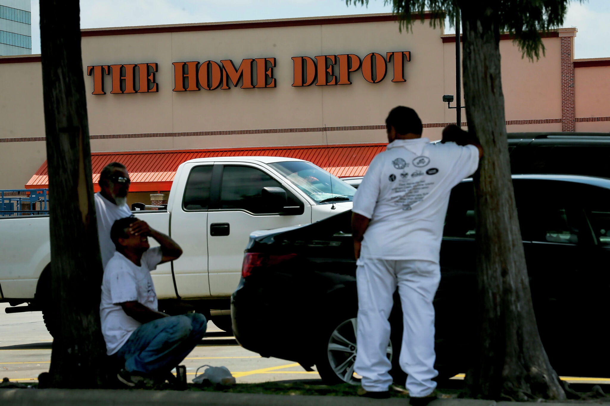 Undocumented Houston construction workers face rising risks