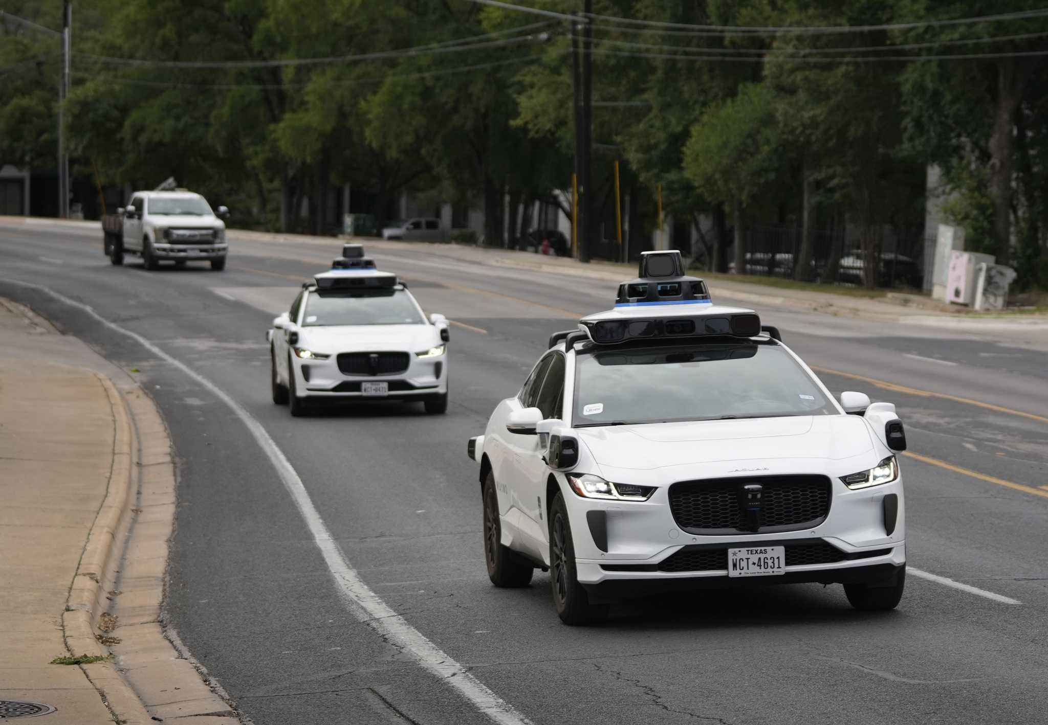 Autonomous Waymo involved in multicar crash in Austin, APD says
