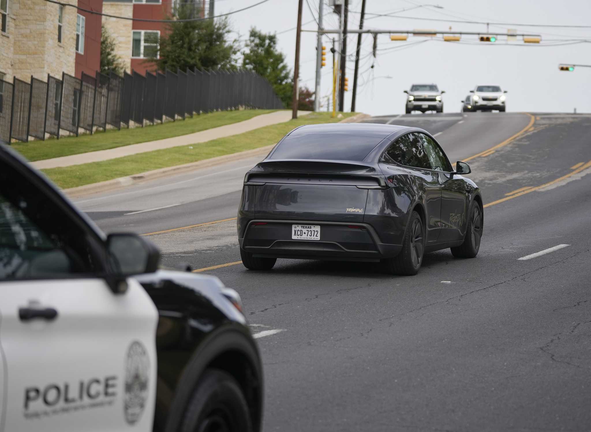 Tesla goes to trial over fatal 2019 Autopilot crash