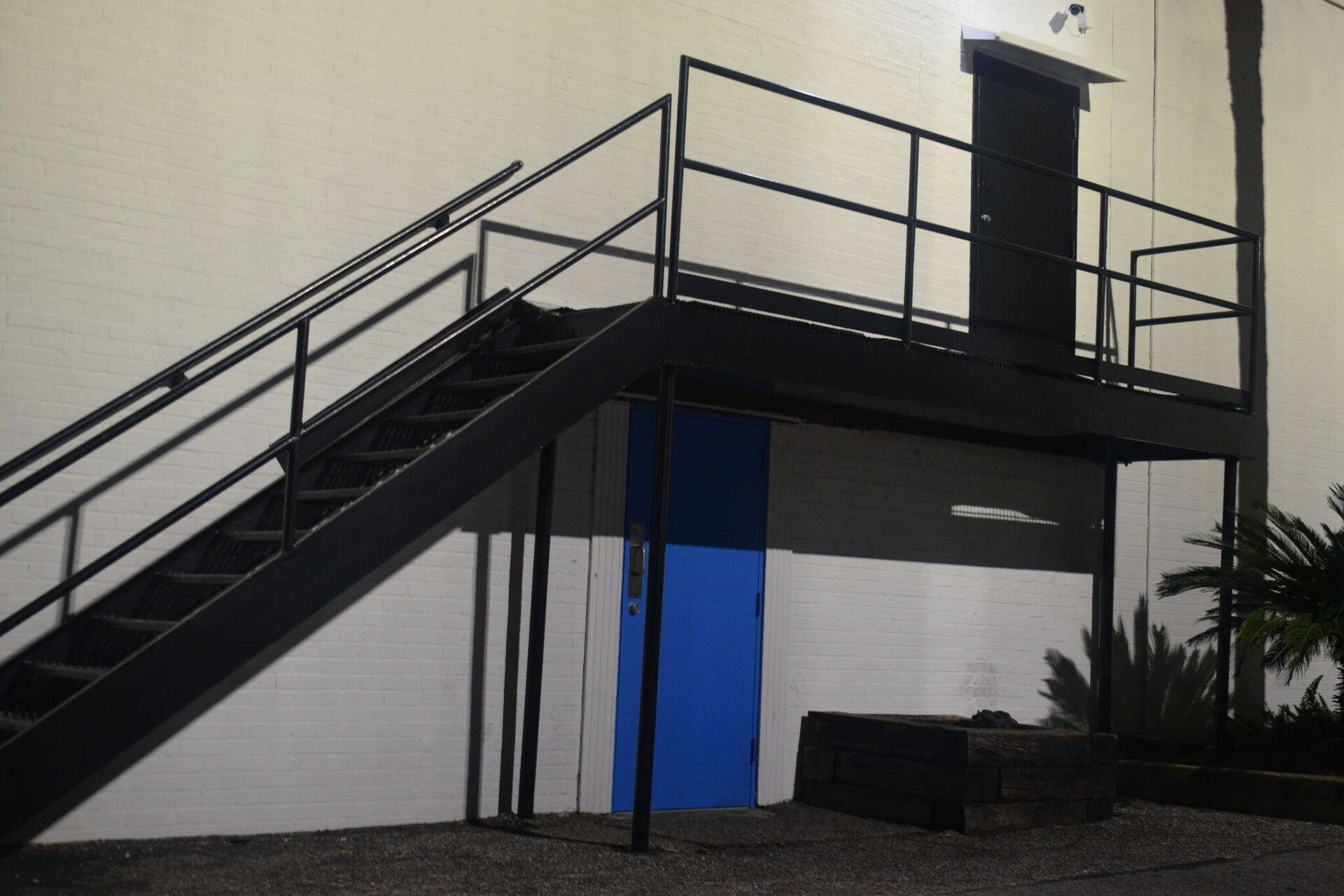 The Beginner's Guide to swinging at Houston's horniest bar