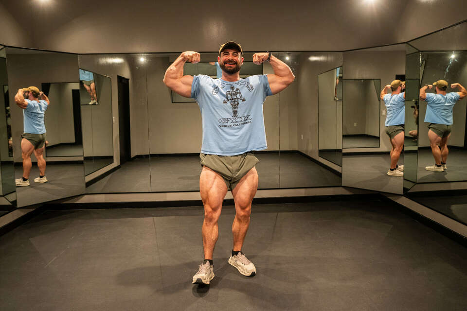 Gold's Gym open new flagship location in Austin