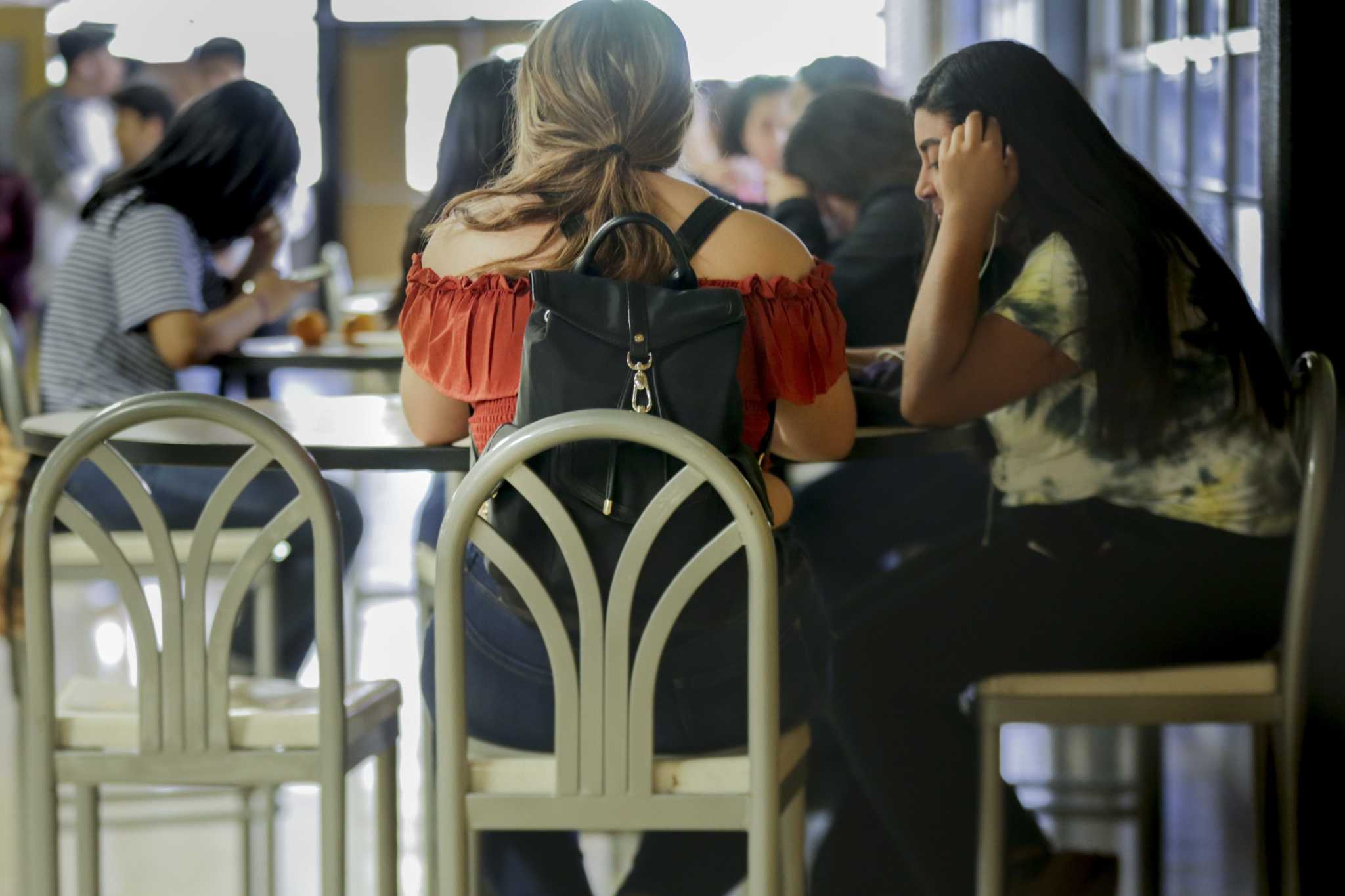 Austin school dress code to allow hoodies, halters and hats
