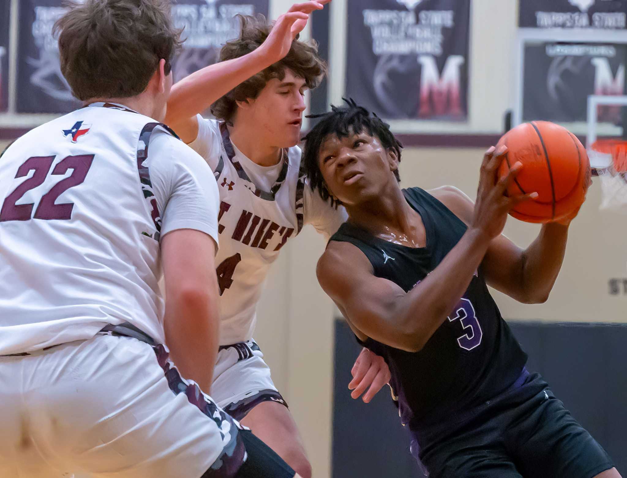 Vote for the Austin-area boys high school athlete of the week