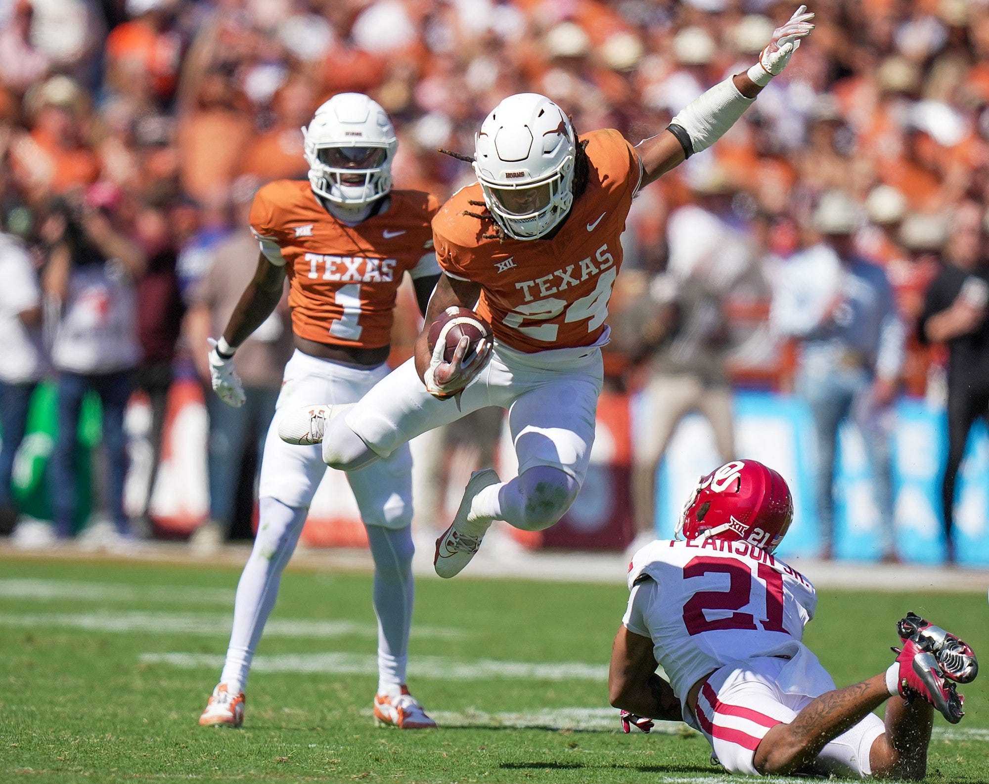Report: Texas, Oklahoma football will kick off at 2:30 p.m. in 2024