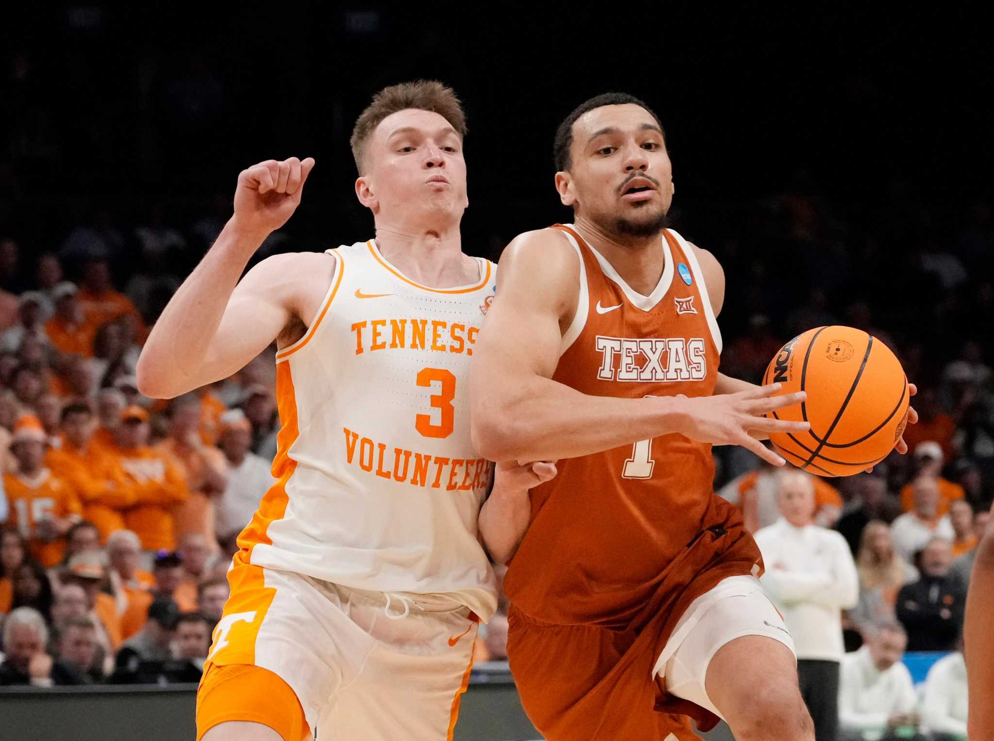 Texas Longhorns basketball's Dylan Disu reflects on career, coach after ...
