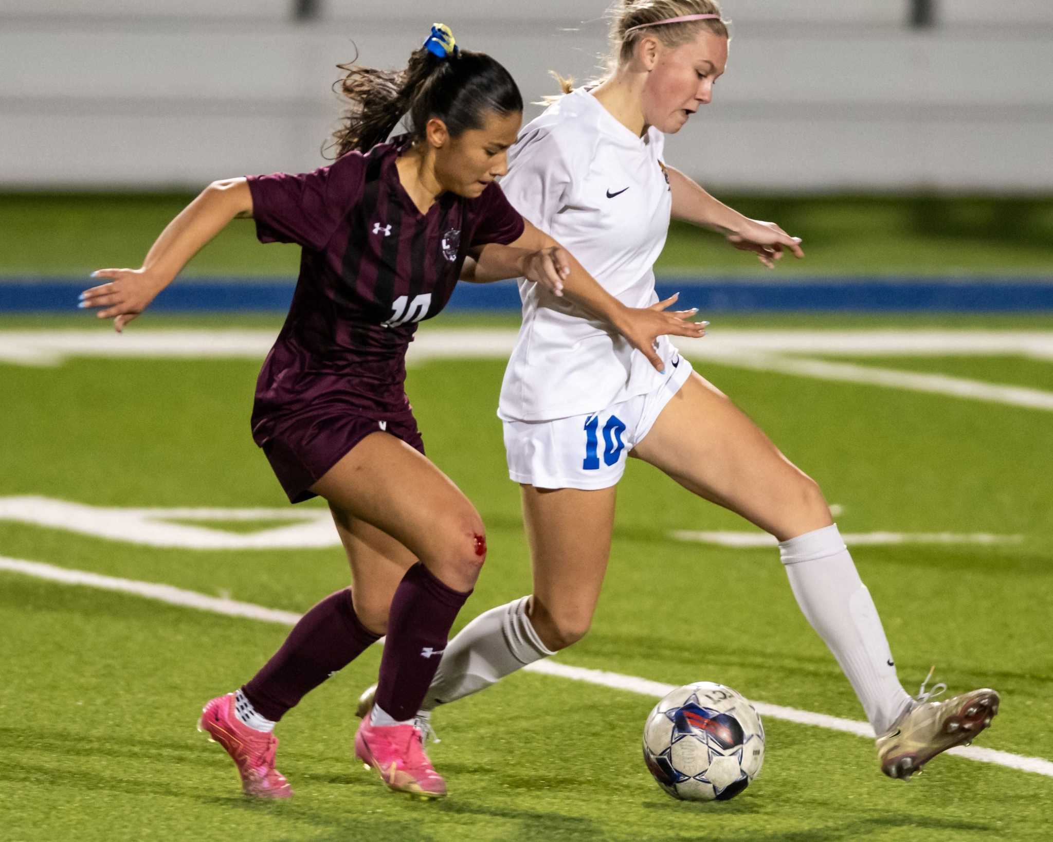 Round Rock, Rouse, Leander, Georgetown advance to regional tournaments