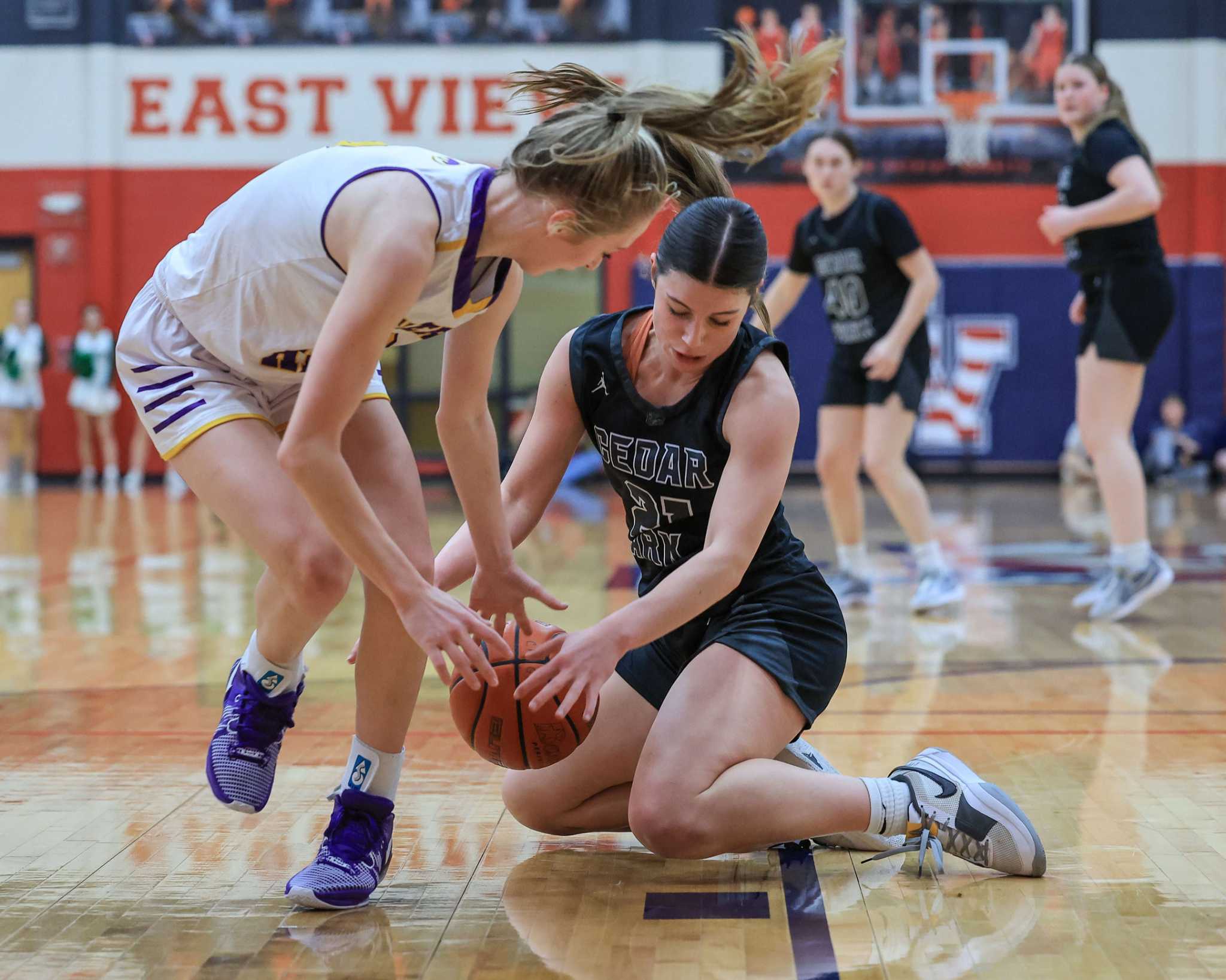 Cedar Park, Glenn, Hendrickson off to Class 5A regional tournaments