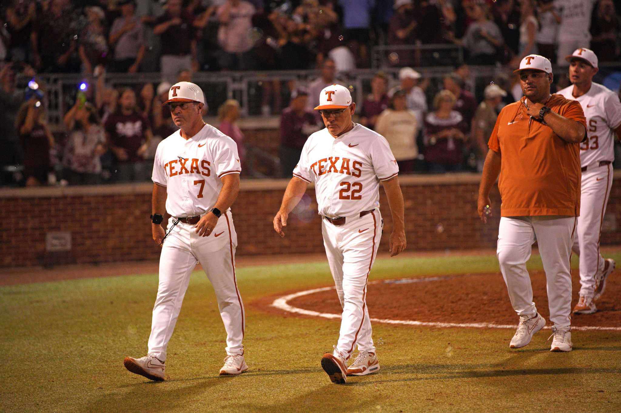 Social media reacts to Texas baseball firing head coach David Pierce