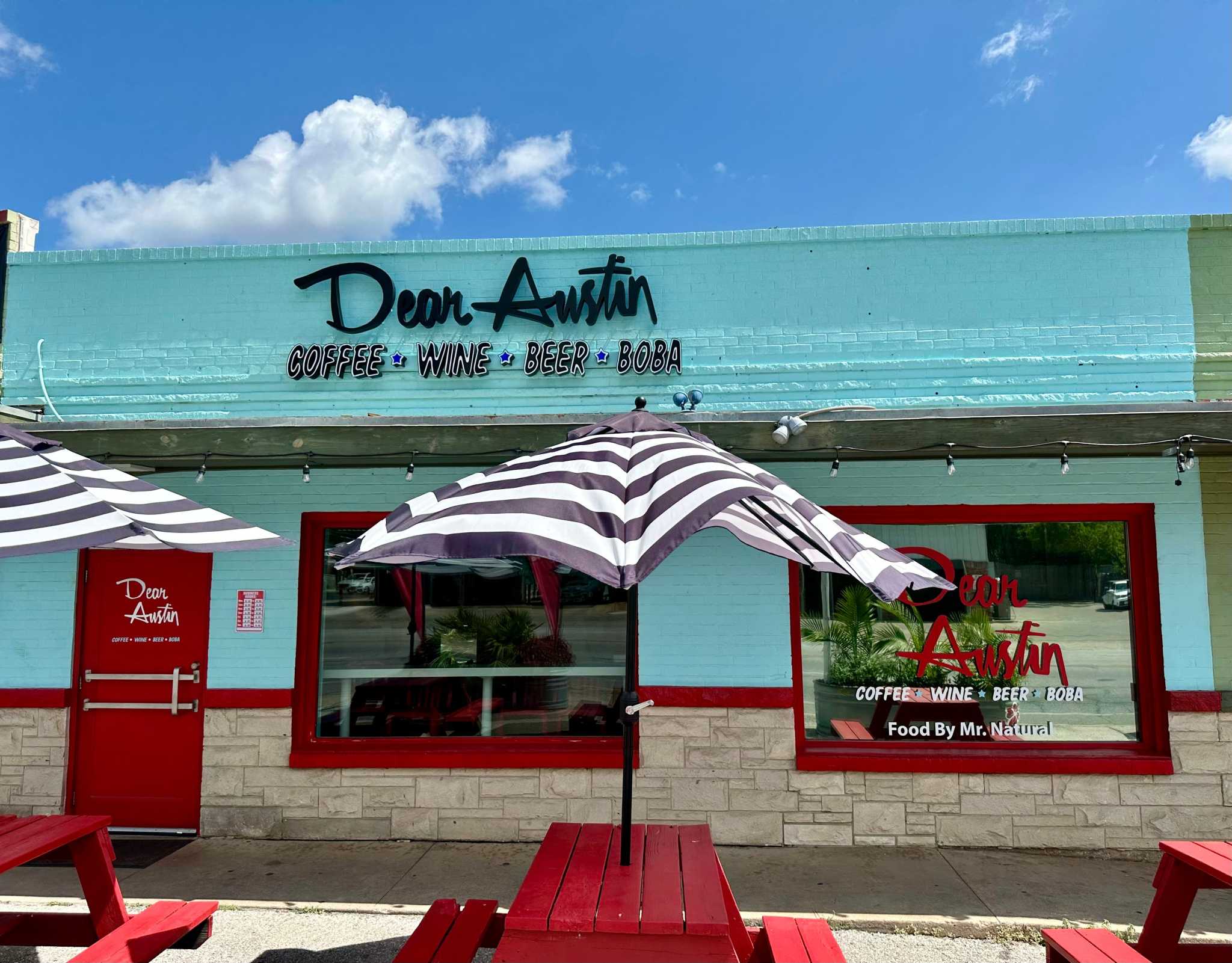 Family-friendly coffee bar Dear Austin opens in old Irie Bean space