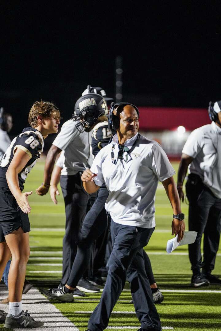 Texas high school football: Johnson's Samuel Carlin embraces challenge