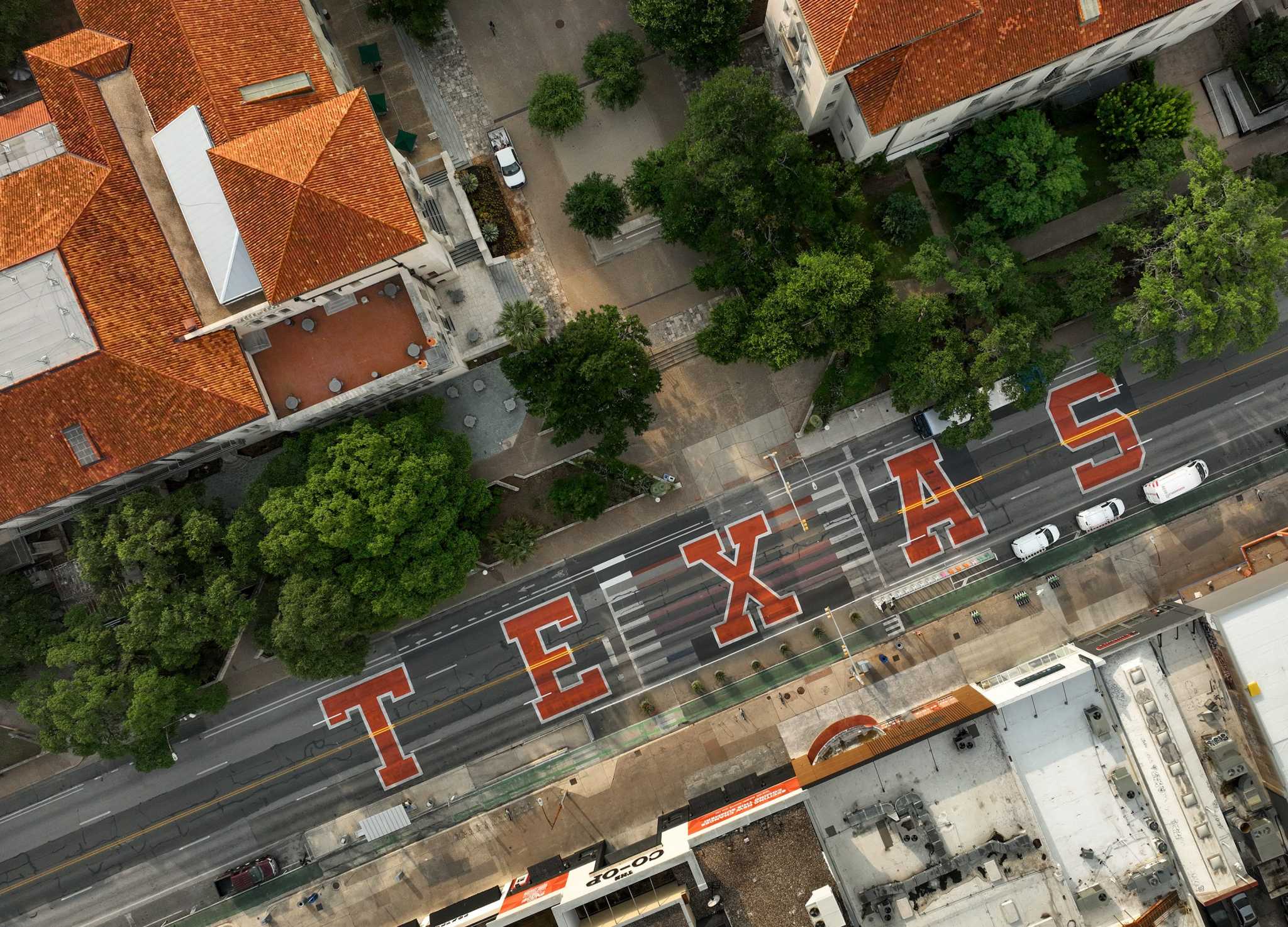 UT to celebrate entry into SEC with 'Texas-sized party' featuring ...