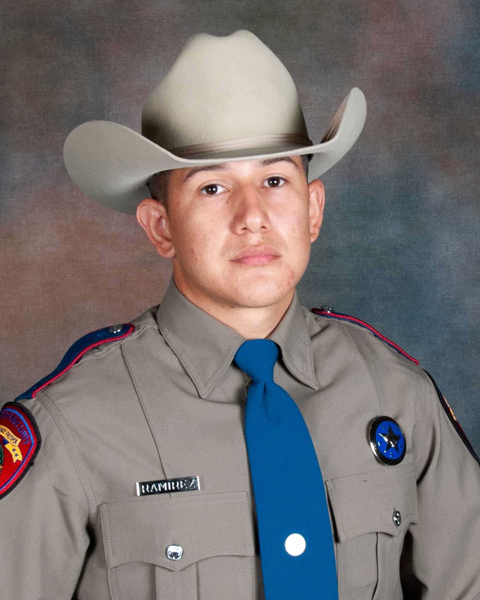 Texas DPS trooper dies of injuries after being struck by vehicle
