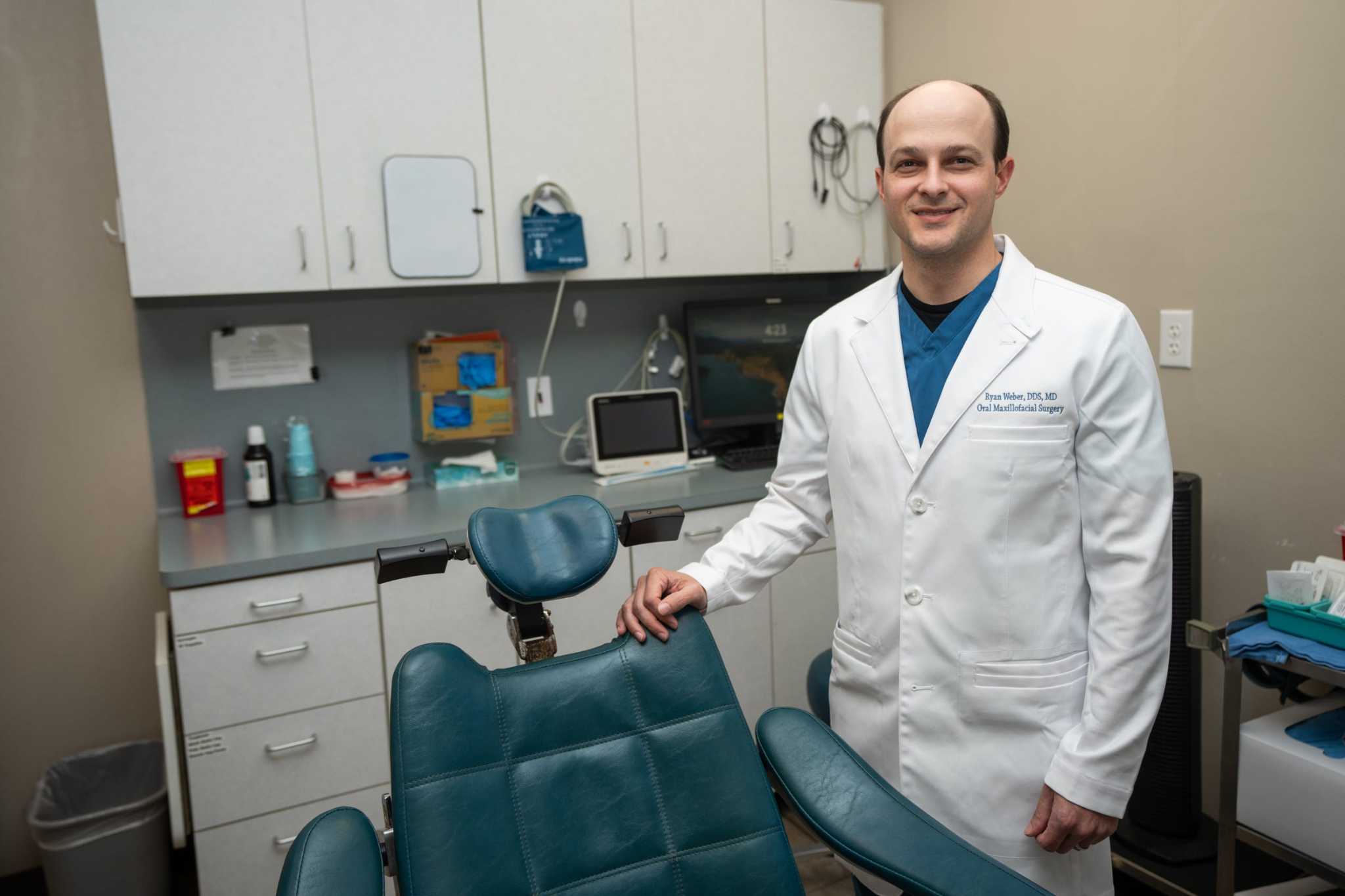 Round Rock dentist giving veteran a reason to smile with free makeover ...